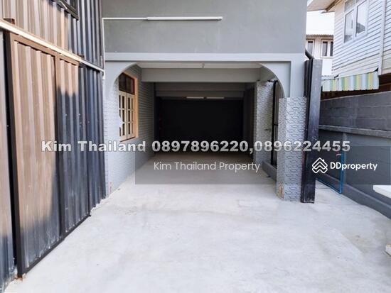 วิภาวดีรังสิต 42, Bangkok, Lat Yao, Chatuchak, Bangkok, 4 Bedrooms, 200 sqm, Single Detached ...