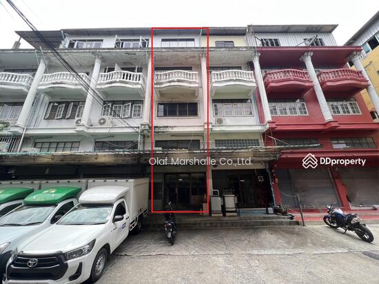 3.5-storey commercial building, Soi Wachiratham Sathit 4, Bangkok, Bang Chak, Phra Khanong ...