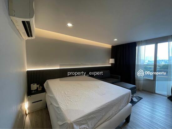 Family Ratchada, Bangkok, Sutthisan Winitchai Road, Samsen Nai, Phaya ...