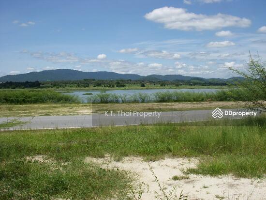 The WaterFront Nong Kho – Sriracha : เดอะ วอเตอร์ฟร้อนท์ หนองค้อ – ศรีราชา, ชลบุรี, 425 หมู่ 10 ...