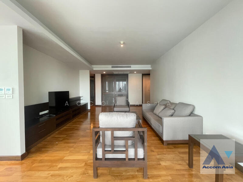 3 Bedrooms Apartment for Rent in Sukhumvit, Bangkok near BTS Thong Lo ...