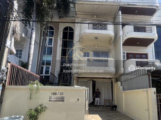 ทาวน์โฮม 3ชั้น ซอยหมู่บ้านลาดพร้าว 84, Bangkok, Wang Thonglang, Wang Thonglang, Bangkok, 3 ...