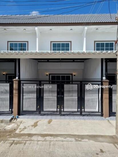 Baan Hong Prayoon 1, Nonthaburi, Soi Hongprayoon Village, Bang Rak Pattana, Bang Bua Thong ...