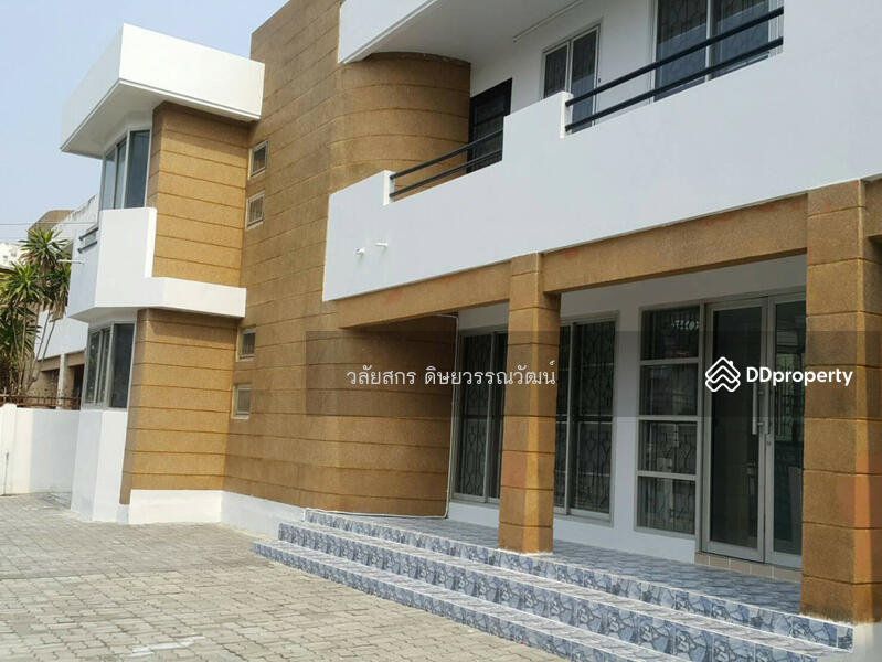 Rung Arun 2 Village, Bangkok, Lam Pla Tiew, Lat Krabang, Bangkok, 4 ...