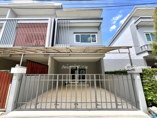 The Exclusive Wongwaen - Ramintra, Bangkok, Motorway 9 Frontage Road ...