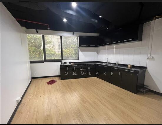 Office Space @Office Building 2nd Floor Soi Silom, Bangkok, Silom, Bang ...