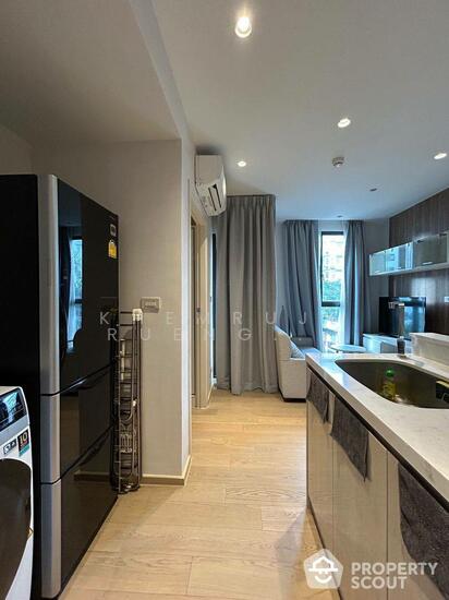 Runesu Thonglor 5 : รูเนะสุ ทองหล่อ 5, กรุงเทพ, 82 ซอย พร้อมมิตร, คลอง ...