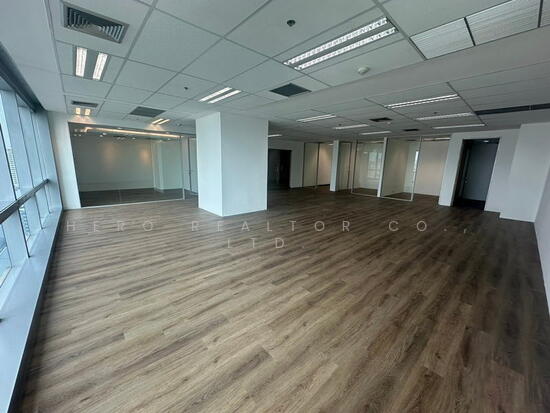 Bangkok Office Ratchadaphisek MRT Thailand Cultural Centre BRE22787 ...