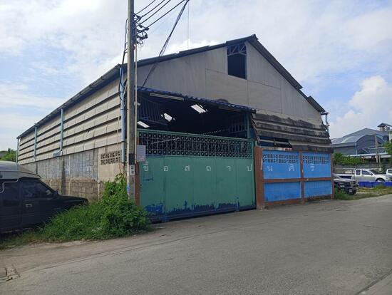 Land with factory and office, area 112 sq.w., Charoen Phatthana 3, Bang Chan, Khlong Sam Wa ...