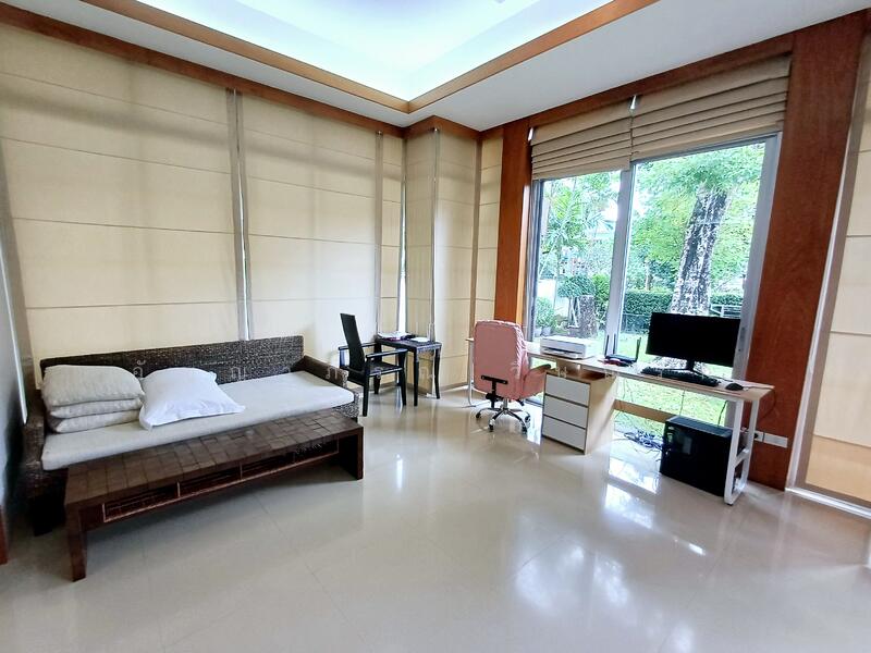 Promphan park บ้านไม้ล้อมเรือน 189 ตรว ใกล้สวนหลวง ร.๙ รร.นานาชาติ, กรุงเทพ, 333/33 เฉลิม ...