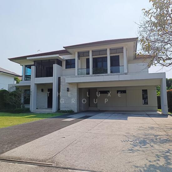 Ladawan Rattanathibet : ลดาวัลย์ รัตนาธิเบศร์, นนทบุรี, ถนนรัตนาธิเบศร์ ...