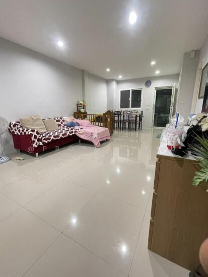 The Exclusive Wongwaen - Ramintra, Bangkok, Motorway 9 Frontage Road ...