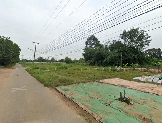 Land for sale on Koh Khanun, filled in, corner plot, area 202 sq m, Soi ...