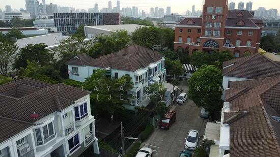 Rockgarden Townhome 3F 4 Bed 4 Bath 2 Parking Near The Regent International School Rama 9 ...