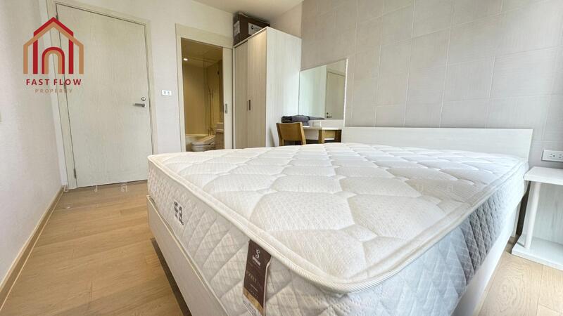 Runesu Thonglor 5 : รูเนะสุ ทองหล่อ 5, กรุงเทพ, 82 ซอย พร้อมมิตร, คลอง ...