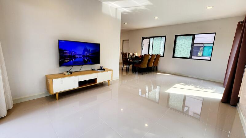 Pave - Pracha Uthit 90 : เพฟ ประชาอุทิศ 90, สมุทรปราการ, ซอยประชาอุทิศ 90, ในคลองบางปลากด, พระ ...