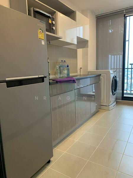 Supalai Loft Yaek Fai Chai Station, Bangkok, 351 Charan Sanitwong Road ...