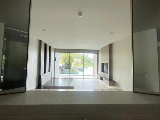 Veloche Apartments (The Ark Building) : ดิ อาร์ค แอท กะรน ฮิลล์, ภูเก็ต ...