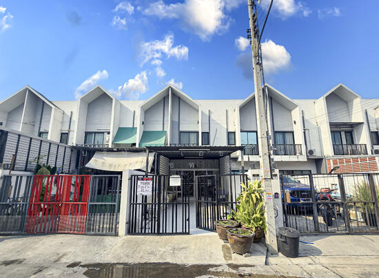 ทาวน์โฮม 2 ชั้น หมู่บ้าน เดอะ คอมมอน ทาวน์โฮม พุทธมณฑลสาย 5, Nakhon Pathom, Krathum Lom, Sam ...