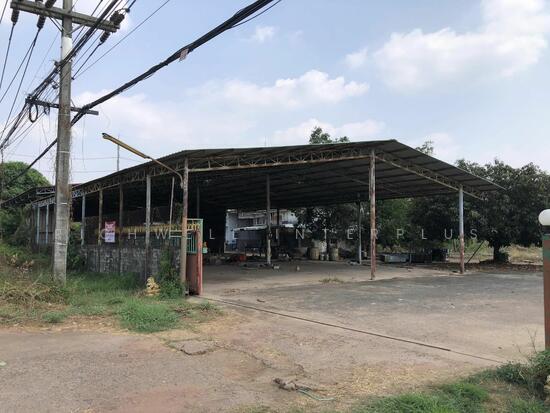 For sale: Land in Prachantakham with buildings, covering an area of 170 square wah,, Prachin ...