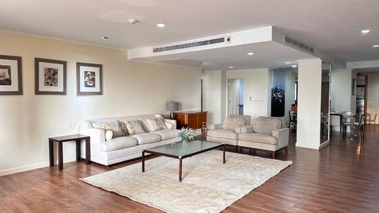 Las Colinas, Bangkok, Sukhumvit 21 Road, Khlongtoei Nua, Watthana ...