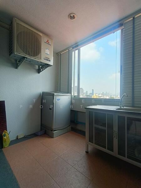 Unity Tower Condominium : ยูนิตี้ ทาวเวอร์ คอนโดมิเนียม, กรุงเทพ, อุดม ...