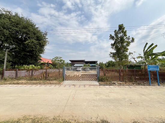 ที่ดินพร้อมบ้านเดี่ยวชั้นเดียวซอยเทศบาล24 อำเภอทับคล้อ จังหวัดพิจิตร เนื้อที่ 236 ตารางวา ...