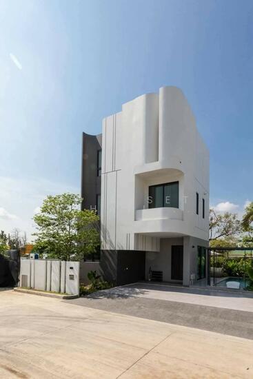 ให้เช่า โครงการ Altitude Forest Onnut ลาดกระบัง 1ก/7 รหัส : H8185 ...