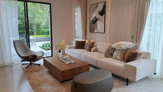 Mantana Bangna Km.15, Samut Prakan, 456 Bangna-Trad Road Km.15, Bang ...