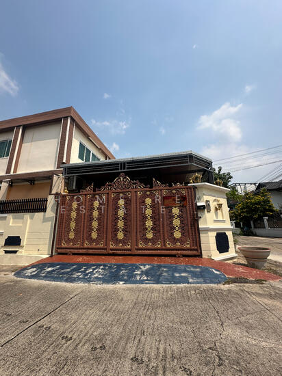 Sarawan Ville : ศราวัณวิลล์, นนทบุรี, ซอยหมู่บ้านศราวัณวิลล์ 2, บางตลาด ...