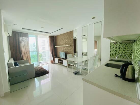 Amazon Residence Pattaya : อเมซอน เรสซิเดนซ์ พัทยา, ชลบุรี, ถนนบุณย์กัญจนา 5, หนองปรือ, บางละมุง ...