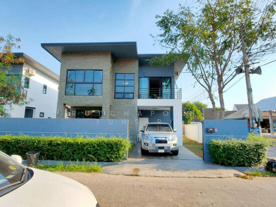 บ้านในโครงการให้เช่า เดือนละ 20,000 บาท เดินทางเพียง 5 นาทีถึงเซ็นทรัลแอร์พอร์ต No.1H153, Chiang ...