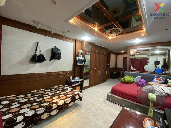 Country Complex Bangna : คันทรี คอมเพล็กซ์ บางนา, กรุงเทพ, ถนนสรรพาวุธ ...
