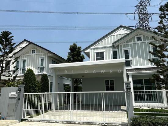 Sivalee Srinakarin-Romklao : สีวลี ศรีนครินทร์-ร่มเกล้า, กรุงเทพ, 6 Soi 2 Minburi, มีนบุรี ...