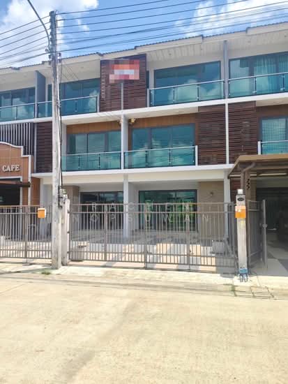 sale: 2-room, 3-story commercial building near Thai Watsadu, Songkhla ...