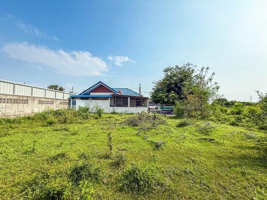 House for sale with land, Huai Kapi, Chonburi, Chon Buri, Huai Kapi ...