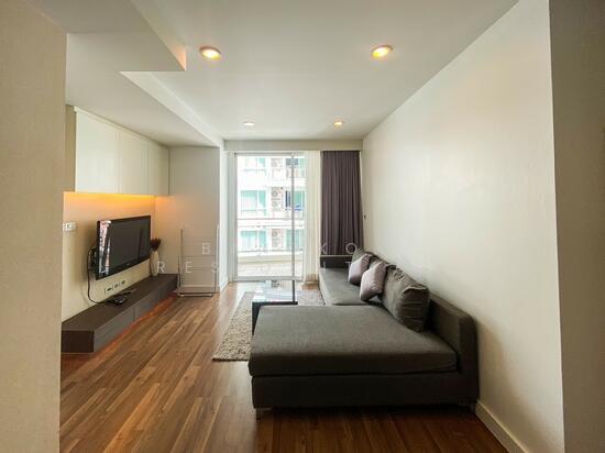 Tanida Residence : ธนิดา เรสซิเดนซ์, กรุงเทพ, 48 Surasak Road, สีลม ...