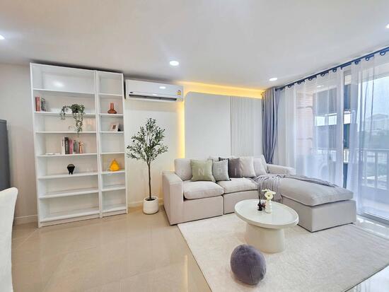 Elite Residence Rama 9-Srinakarin, Bangkok, 5 Srinagarindra Road, Hua Mak, Bang Kapi, Bangkok, 2 ...