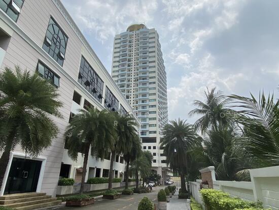 Supalai Casa Riva, Bangkok, 780 Charoenkrung Road, Bang Kho Laem, Bang ...