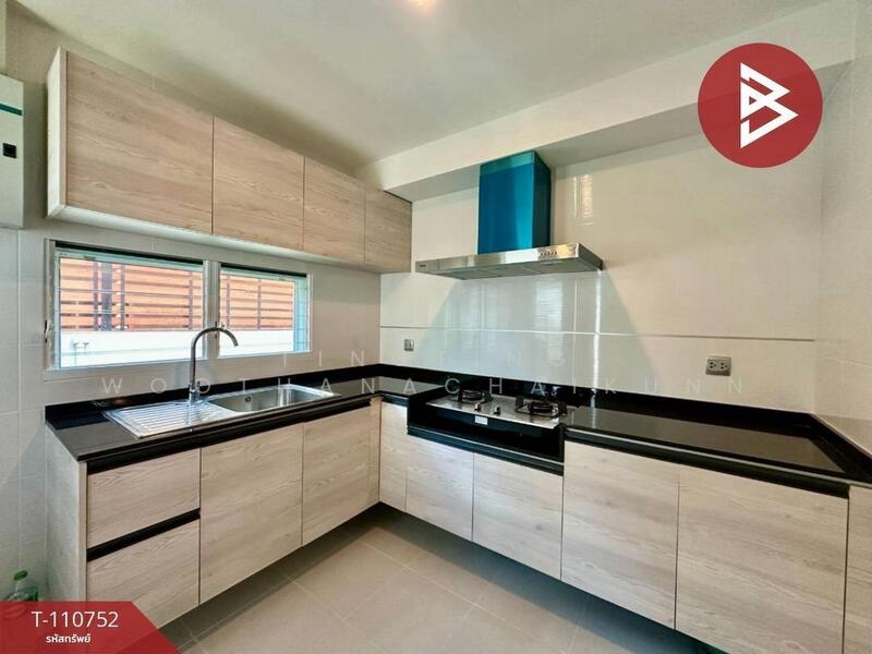 Mantana Motorway-New Krungthepkreetha : มัณฑนา มอเตอร์เวย์-กรุงเทพกรีฑาตัดใหม่, กรุงเทพ, ถนน ...