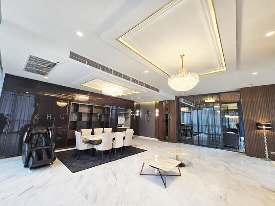 The Monument Thonglor, Bangkok, 998 Thonglor Road, Khlong Tan Nua ...