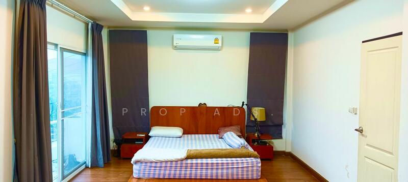 Supalai Garden Ville Krungthep Kreetha - Motorway, Bangkok, Rural Development Road 3, Khlong ...