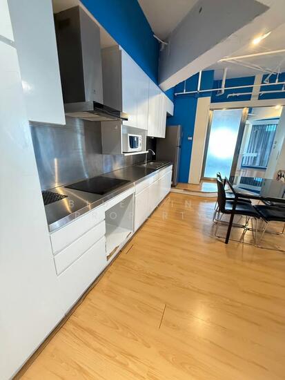 Witthayu Complex, Bangkok, 1673 New Petchaburi Road, Makkasan ...