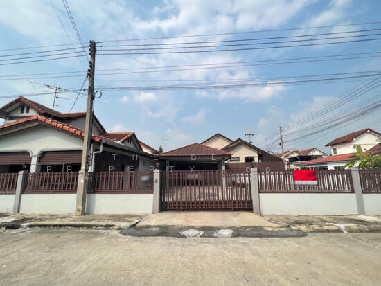 หมู่บ้านทองธัชการ นครปฐม, Nakhon Pathom, Thanon Khat, Muang Nakhon Pathom, Nakhon Pathom, 5 ...