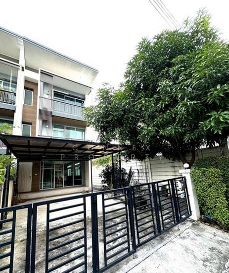 Town Avenue Time Thakaham 16 : ทาวน์ อเวนิว ไทม์ ท่าข้าม 16, กรุงเทพ ...