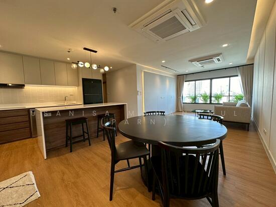 Baan Ploenchit, Bangkok, Soi Ruamrudee 2 Ploenchit Road, Lumphini ...