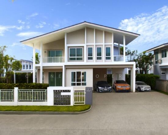 Habitia Motif Panya-Ramintra, Bangkok, Panya Intra Road, Sam Wa Tawan ...