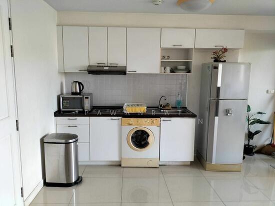 Sathorn Plus By The Garden, Bangkok, 35 Yen Akat Road, Chong Nonsi, Yan ...