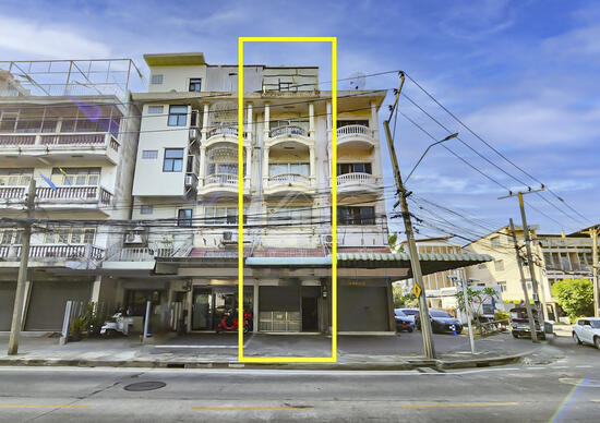 4.5-story commercial building with rooftop access, located opposite Sam ...