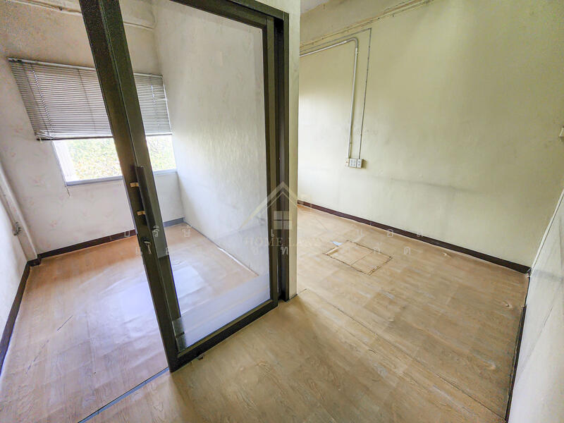 4.5-story commercial building with rooftop access, located opposite Sam ...